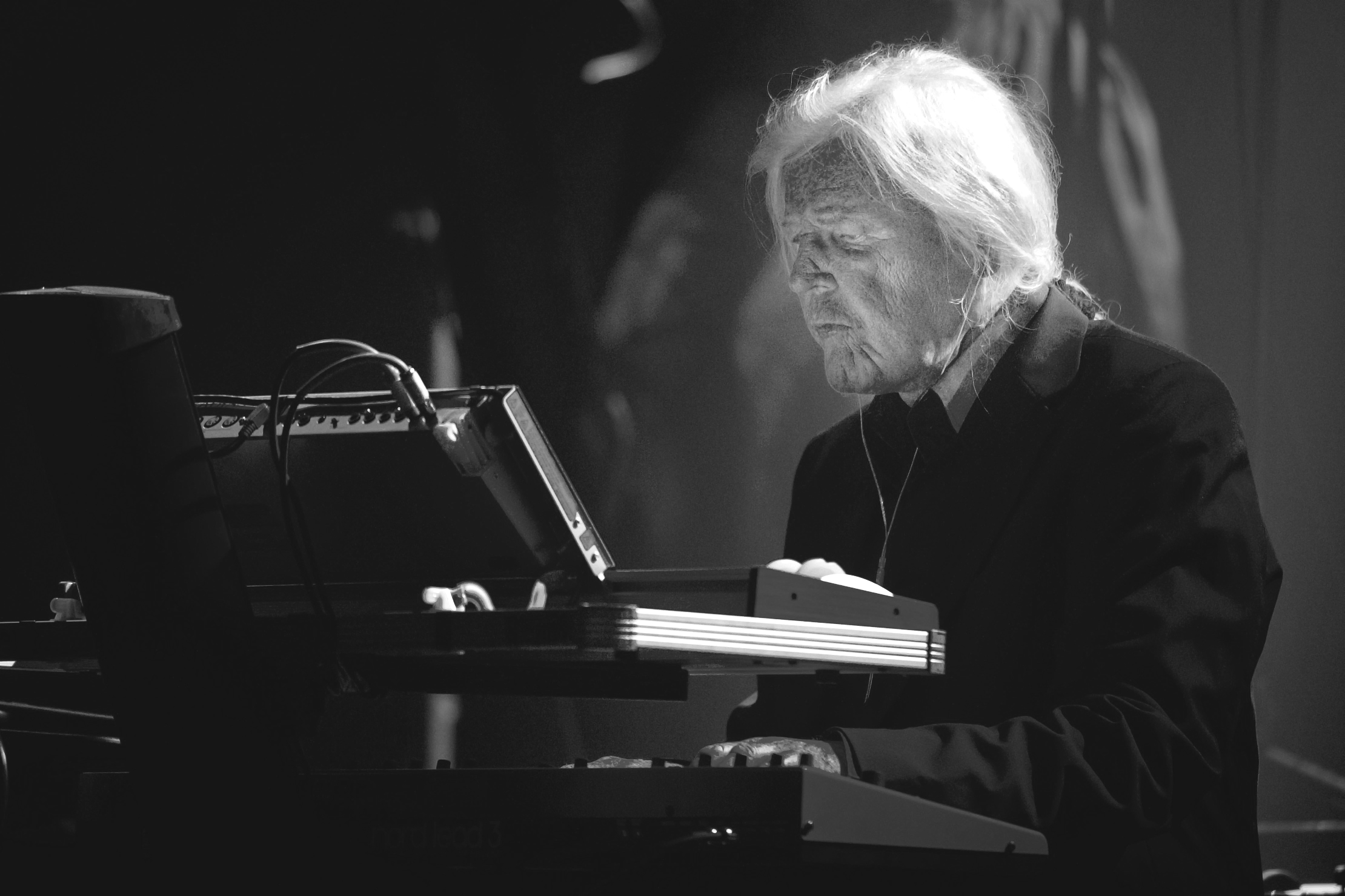 Rest In Peace, Tangerine Dream founder Edgar Froese | Optimistic ...
